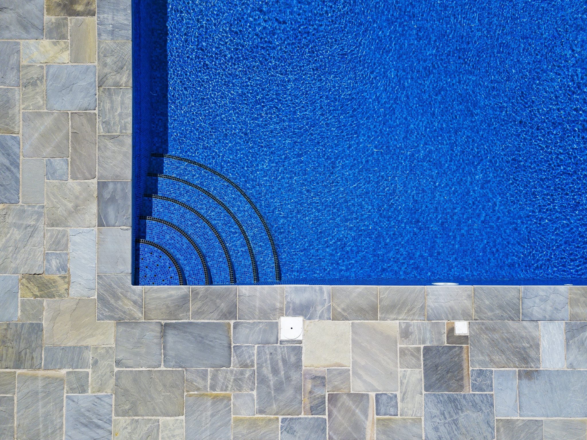 Black Sandstone Tumbled Swimming Pool Copings From Stoneworld.