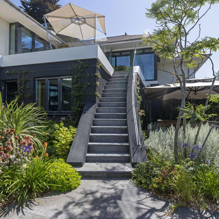Bath Stone Steps with Inlaid Number - Stoneworld Oxfordshire