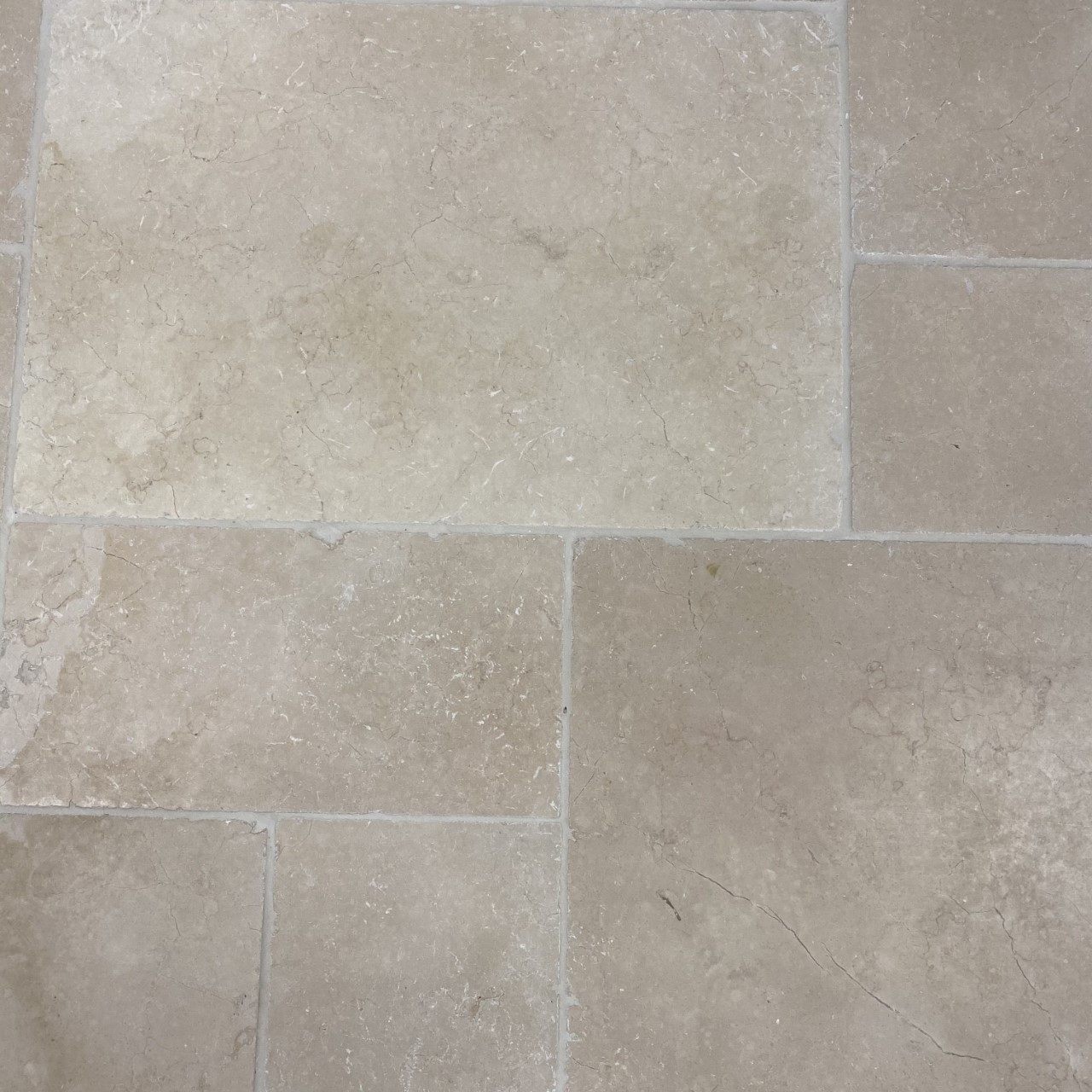 Gala Limestone Flooring From Stoneworld In Oxfordshire.