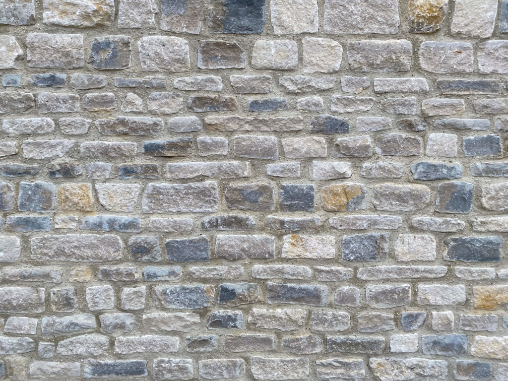 Walling Purbeck 4" on a Bed - Stoneworld