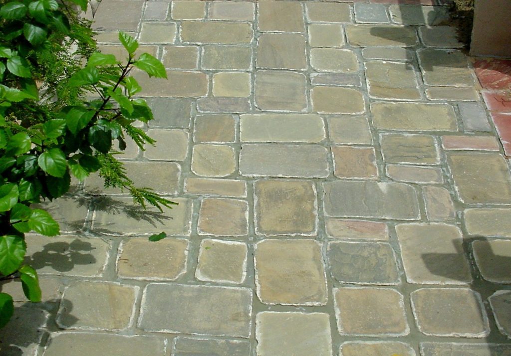 Raj Green Indian Sandstone Tumbled Cobble Paving from Stoneworld