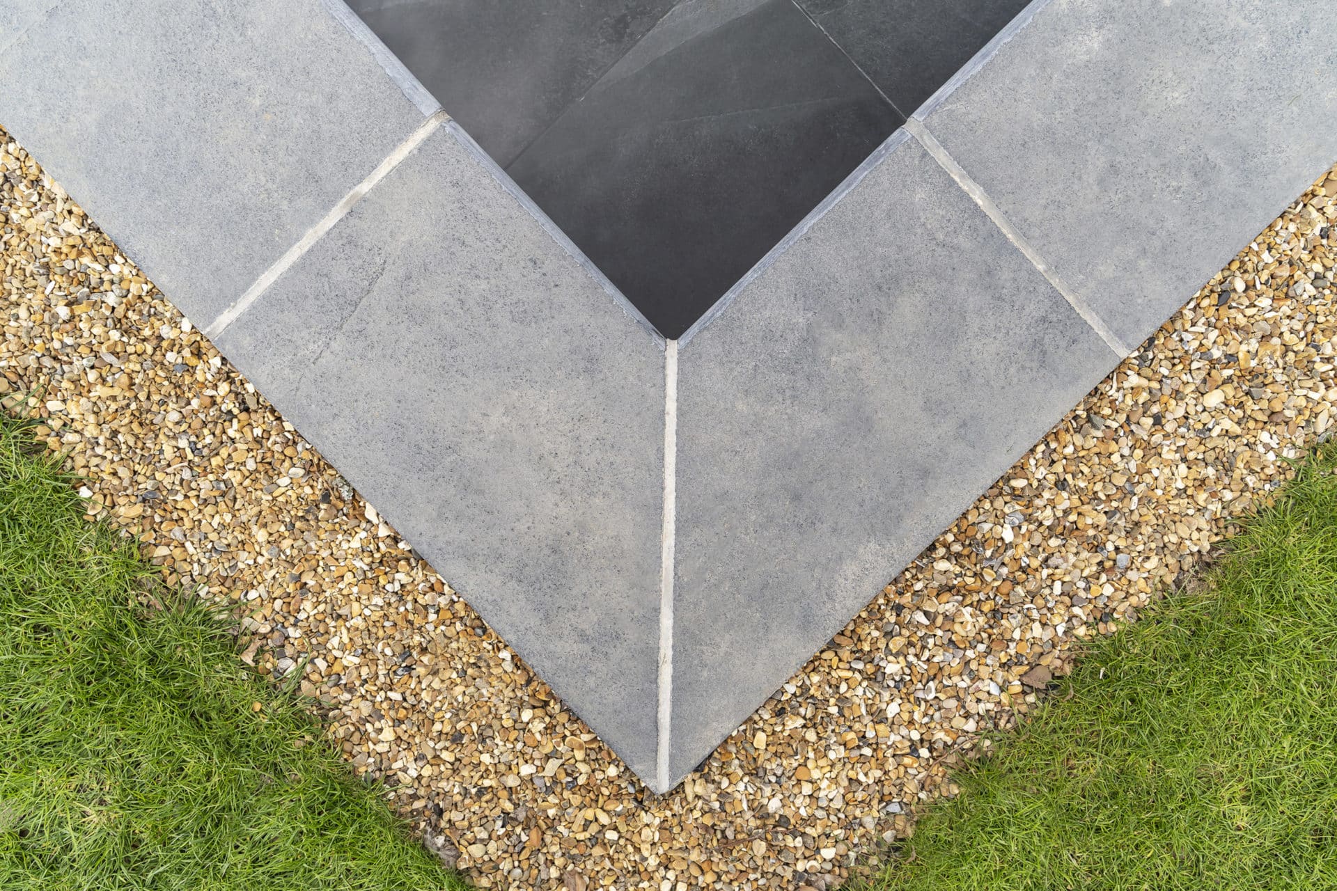 Porcelain Tile Lined Swimming Pool - Stoneworld Oxfordshire