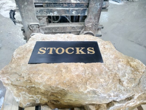 Engraved Stone House & Business Signs - Stoneworld