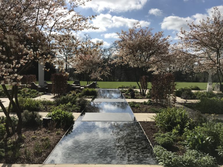 How to build a garden rill - Stoneworld Oxfordshire