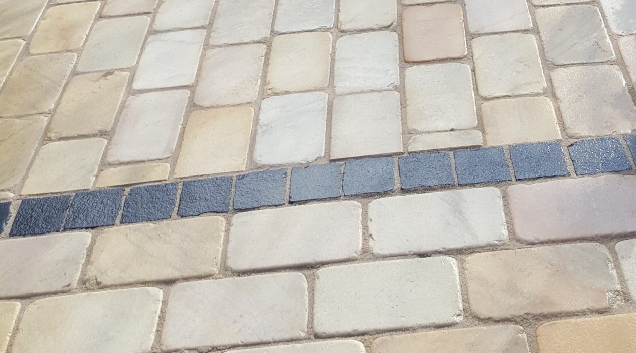 Fossil Mint Tumbled Setts From Stoneworld - Oxford & Aylesbury
