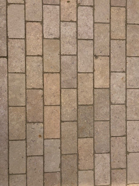 La Roche Acid-Etched Tumbled Setts, Stoneworld Oxfordshire