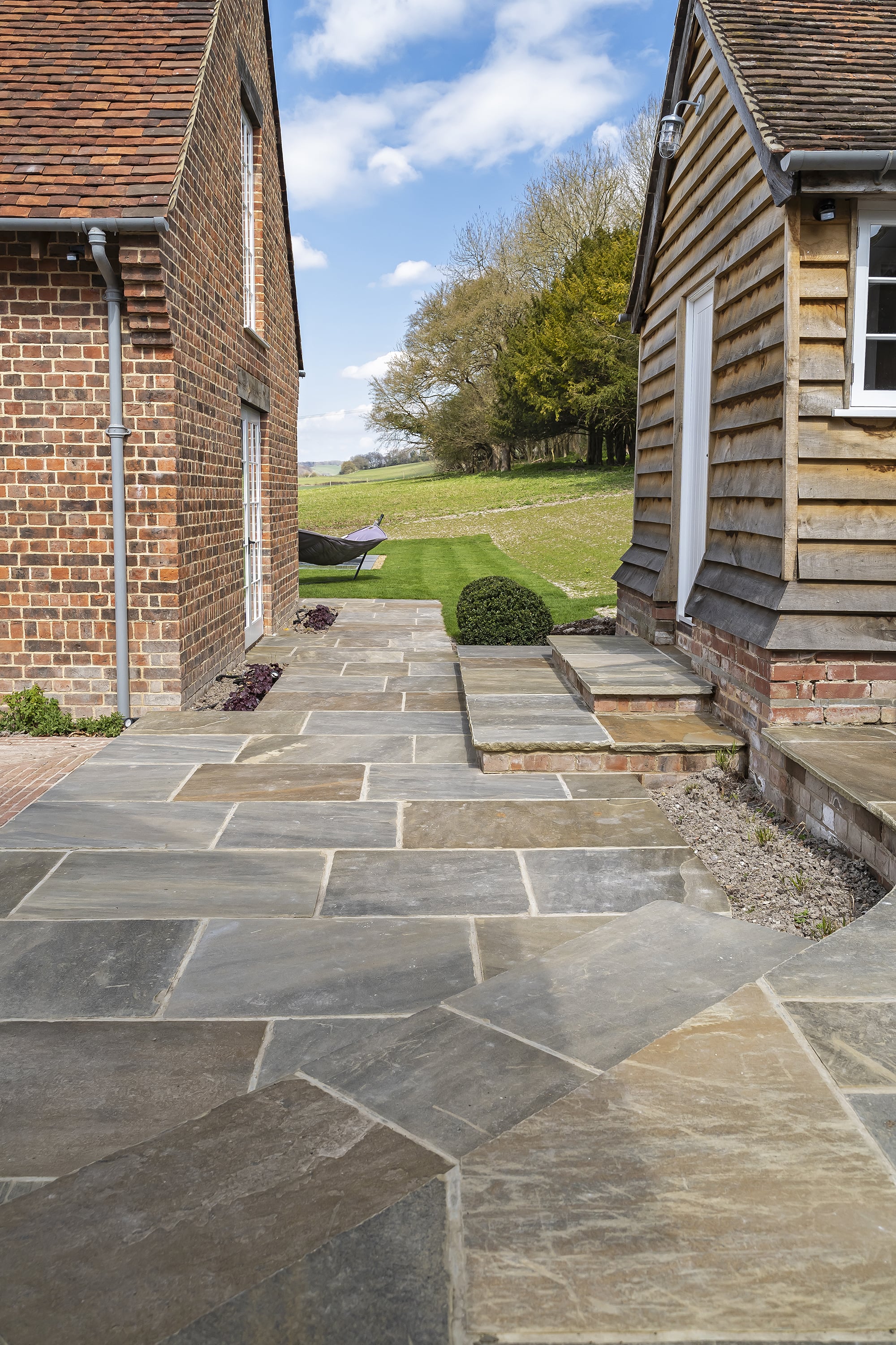 Beautifully British: Lambton Self-Faced York Stone, Stoneworld Oxfordshire