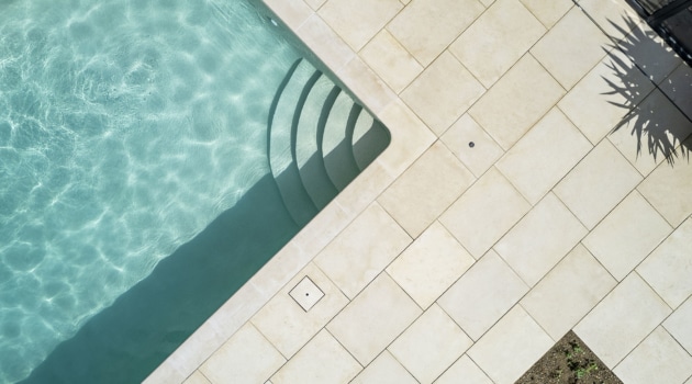 Moleanos Limestone Swimming Pool Copings From Stoneworld.