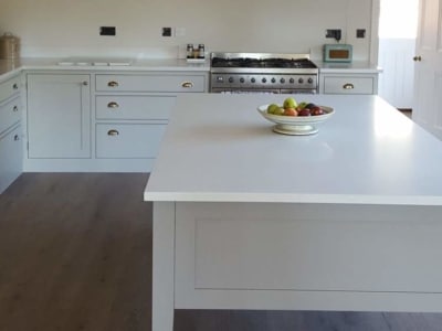 Summitstone Pure White Quartz - Stoneworld