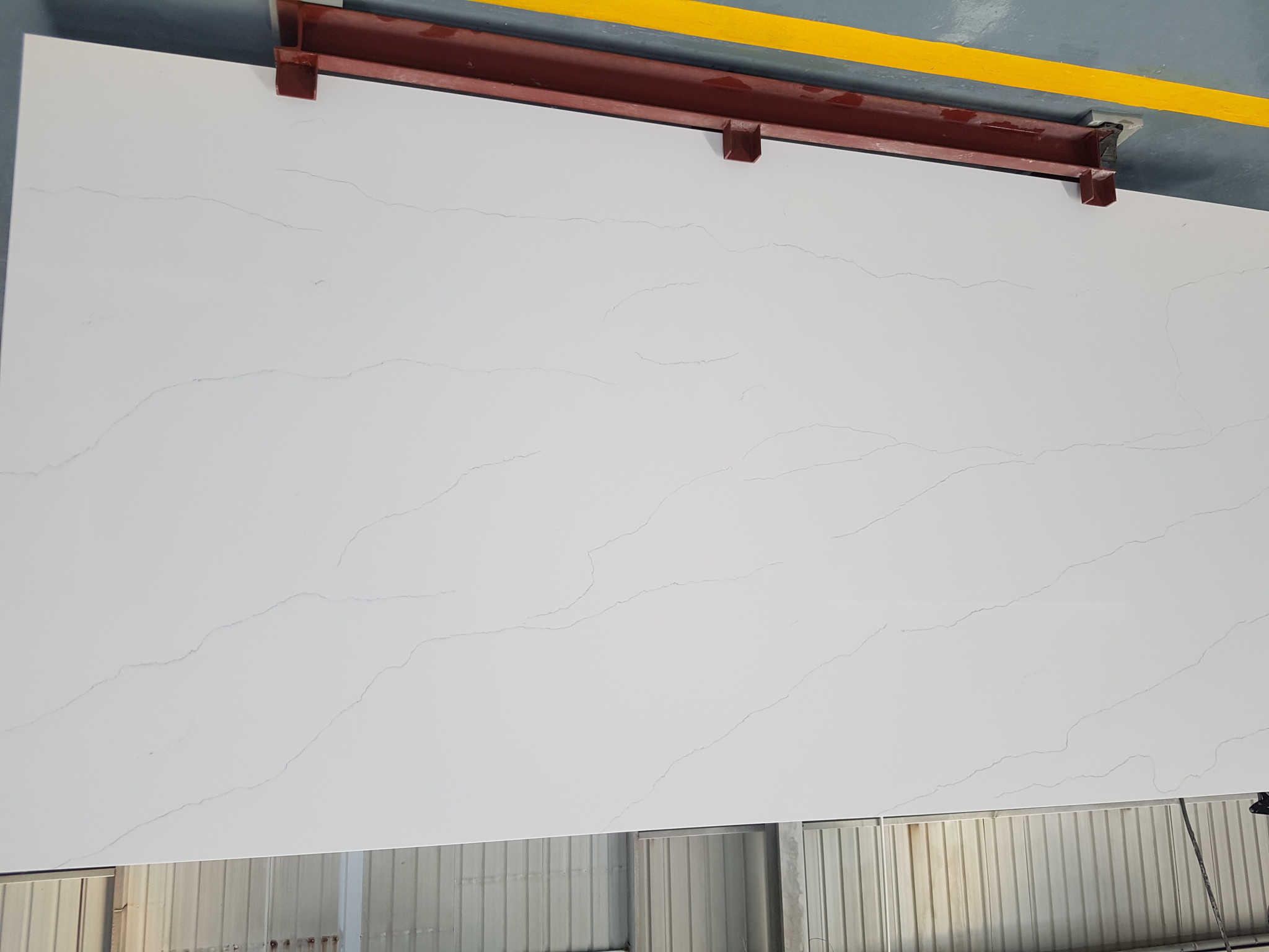 Summitstone Fine Vein Quartz - Stoneworld