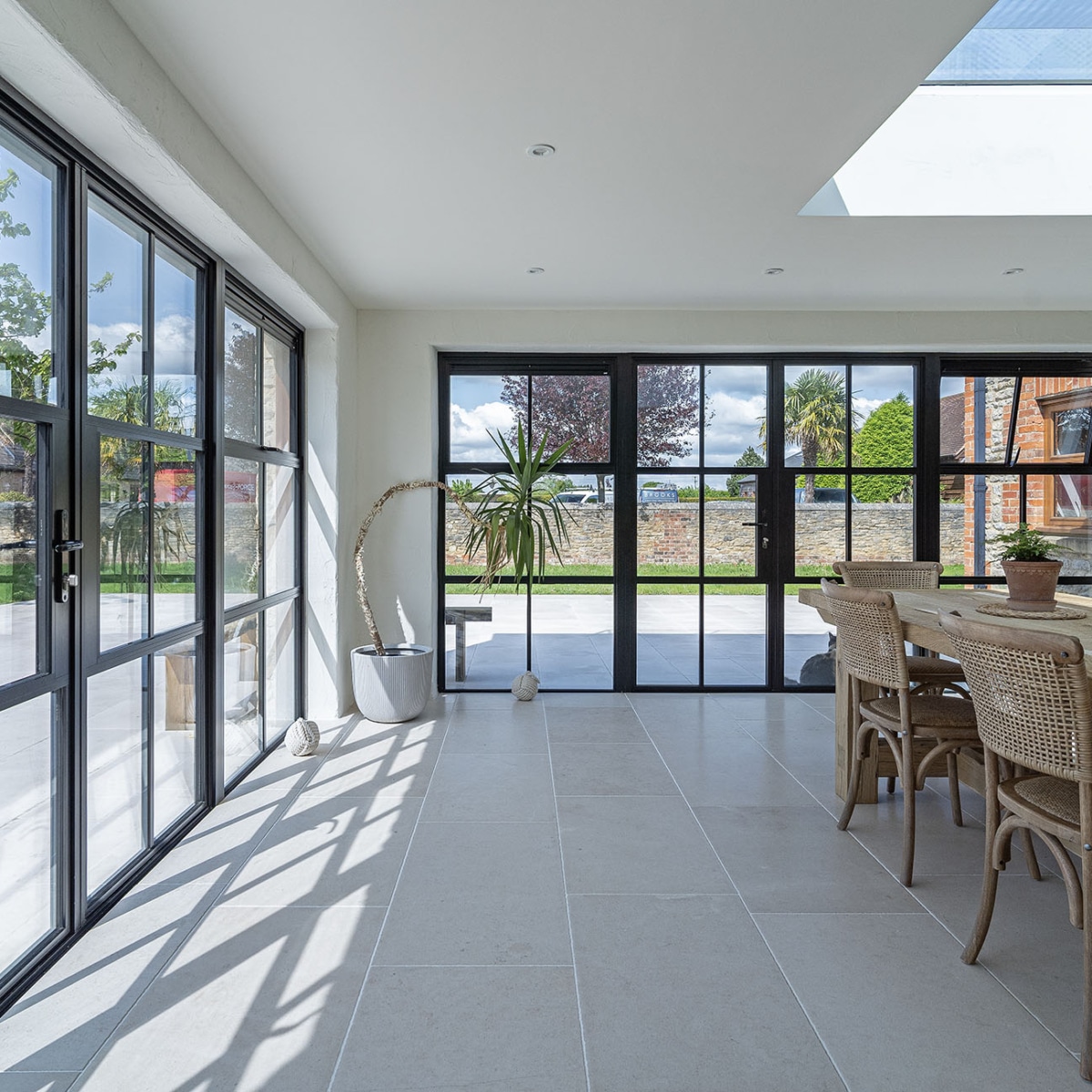 Stoneworld Oxfordshire - Everything you need in Stone