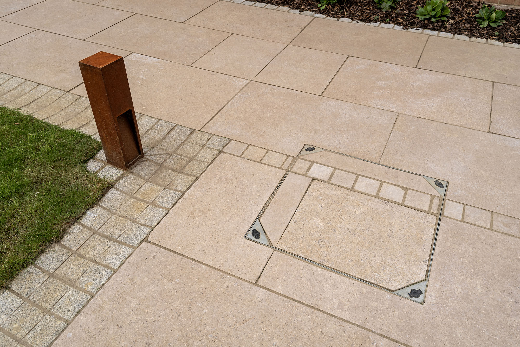 La Roche Pearl New Build