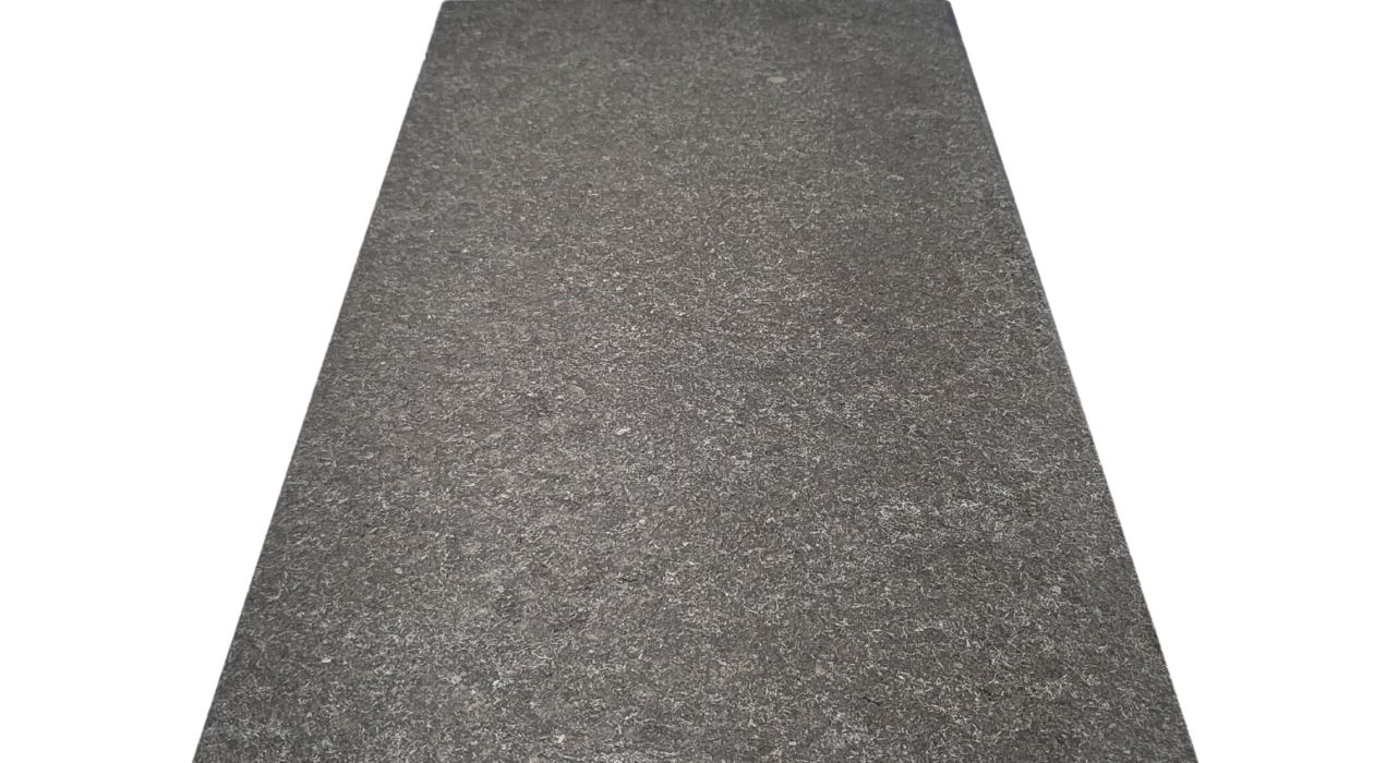 Shadow Basalt Flamed Paving | Stoneworld