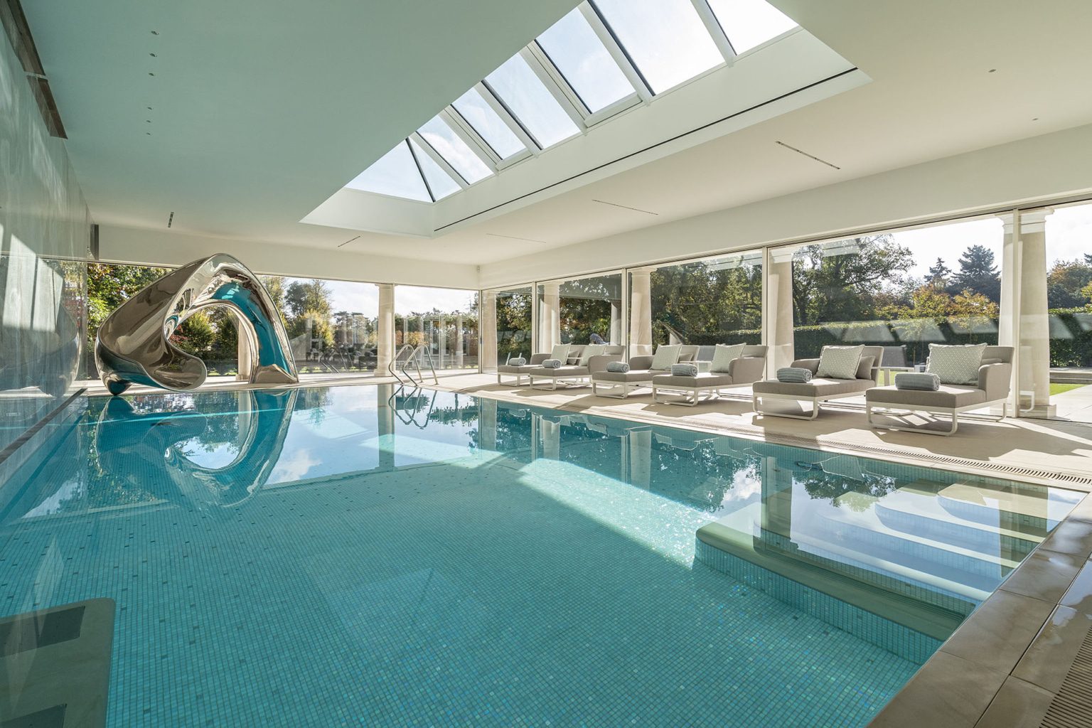 White Mint Poolscape - Stoneworld
